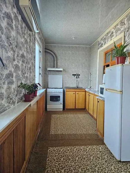 В аренду 3 комнат Сергели 5, возле метро