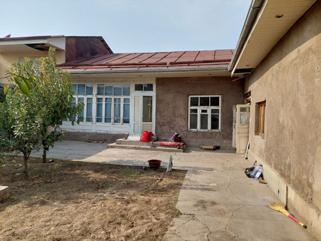 Продаётся 3,45сотка Кибр. Рай. Селхоз.Инс.