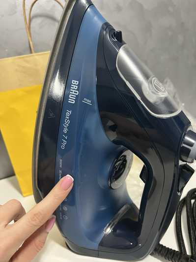 Паровой утюг Braun TexStyle 7 SI7160BL