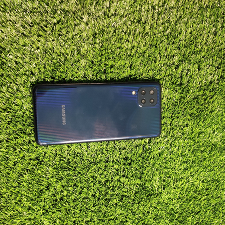 Samsung M32 sotiladi dastavka hizmati mavjud