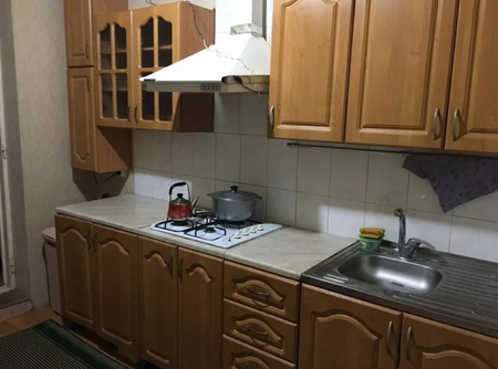 Топ локация Парус Чиланзар6 1/5/5 кирпич мебель техника балкон 1*3
