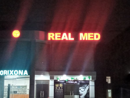 xar xil turdagil reklama xizmatlarini qilaiz