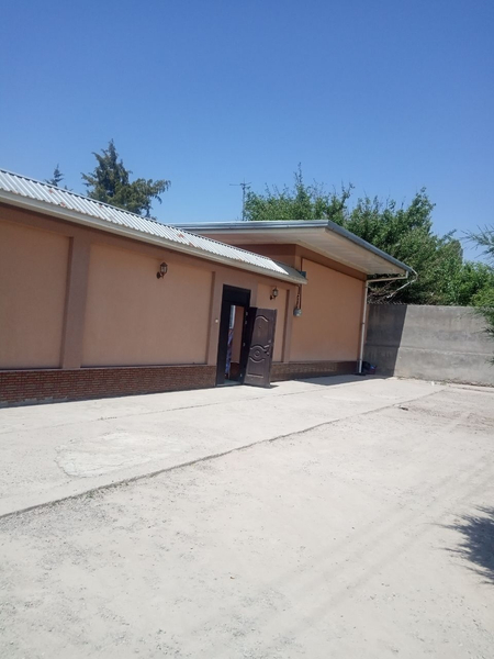 7 xona Uy sotiladi