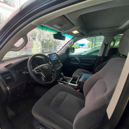 Продам Land Cruiser 200