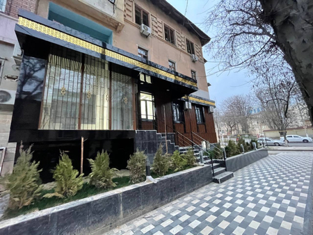 Продаётся Срочно нежилой помещение У.л Аский ор-р БТИ 144.кв