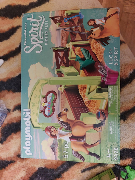 Загон для лошадей от Playmobil