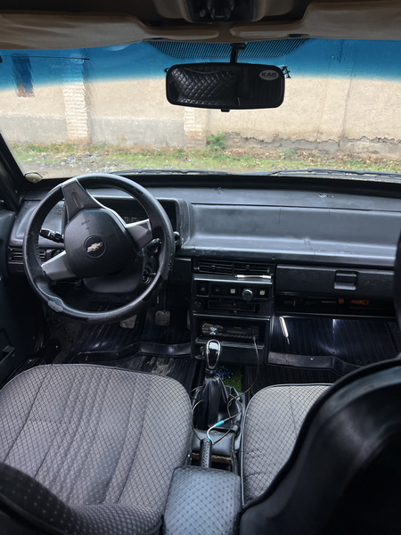 Lada 21099.