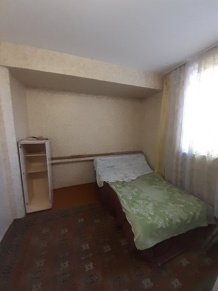 Срочно Своя сдаётся  1/2 ком кв на  Лисунова1 метро 3бекат