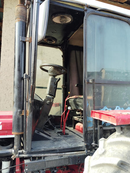 Traktor T28x4 q/x