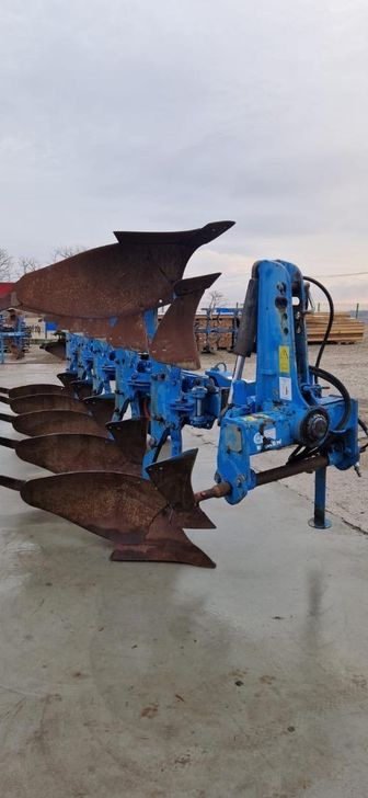 Lemken europal 7. 5 korpus plug bor