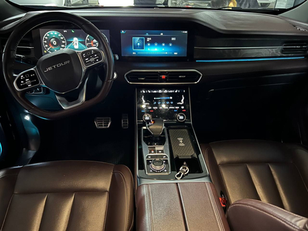 Jetour x90 plus.