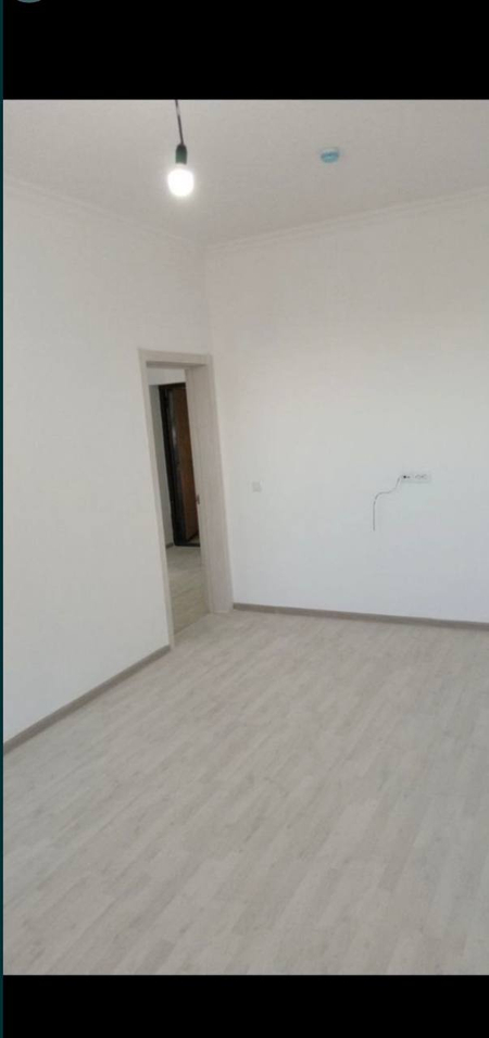 Srochna!! Uy sotiladi 2 xonali