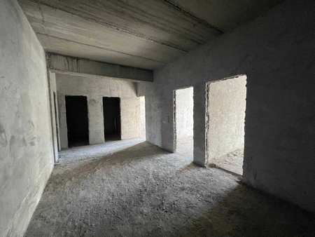 Новостройка коробка с перегородками на Карасу-6, 4/2/9, 95.6 м²