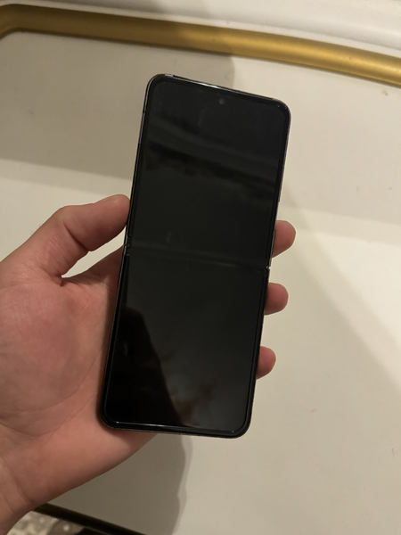 Samsung Galaxy Z flip 3 Koreya