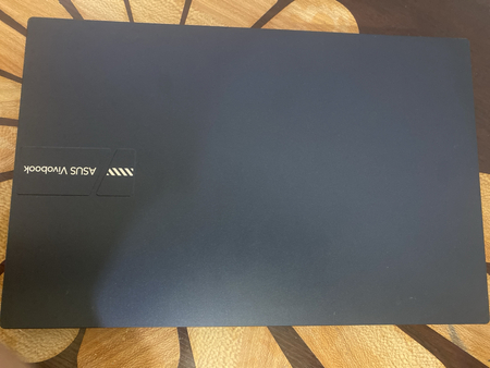 Asus vivobook 516 gb,8 operativka .
