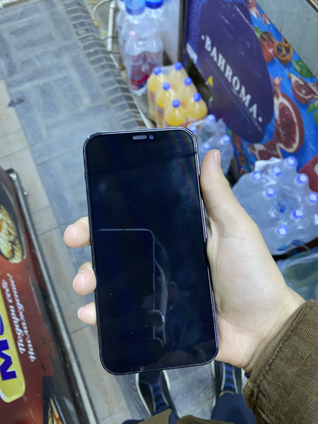 Iphone 12 Pro  ideal