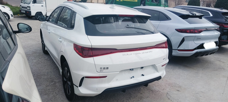 BYD E2 FULL pazitsiyasi 2 yil garantiyalik
