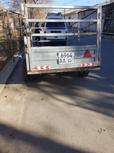 Прицеп сотилади мустахкам