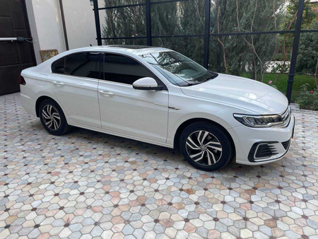 Volkswagen E-Bora