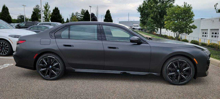 Электромобиль BMW i7 xDrive 60