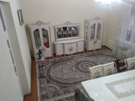 Nazarbeda 8 maktab roparida machit maxalada uy soyiladi