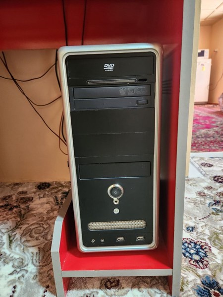 Продам  компьютер