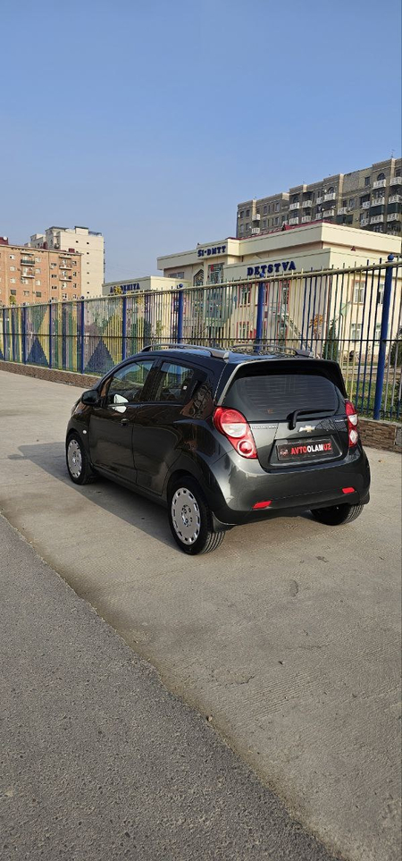 Спарк коробка автомат.