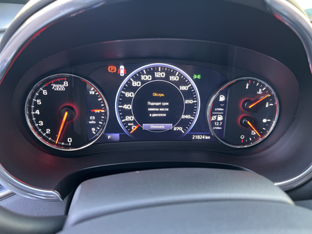 Oq Malibu 2 Premier srochno, 1 qo'l 21900 km