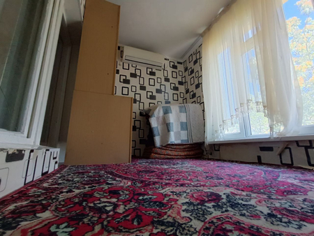 Продам 1-ком квартиру на Сергели-7 вдоль линии метро