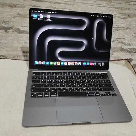 Macbook air m2 8/256