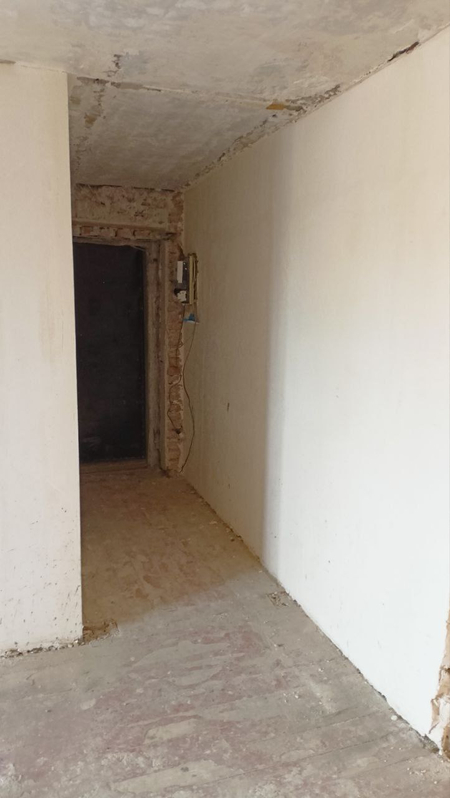 Продаётся квартира Мирзо Улугбекский район 2-4-4