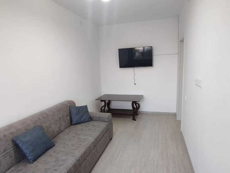Assalom sohil, 2/2/9, 40м2 +меб + тех , Яшнабад Электроаппарат Узбум!!