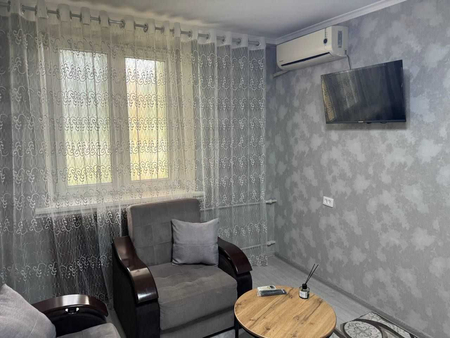 Продается квартира в Ташкенте 1/1/4 М Улугбек Буюк Ипак йули (J2834)
