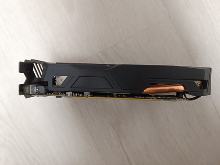 Продаётся видеокарта Gigabyte RX560 Gaming OC 4GB в отличном состоянии
