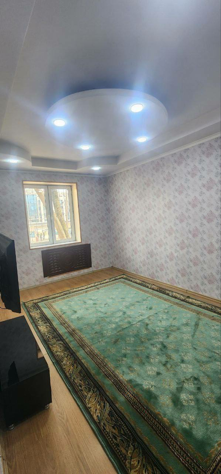 Чиланзар 2. 1 комнатная. Школа.