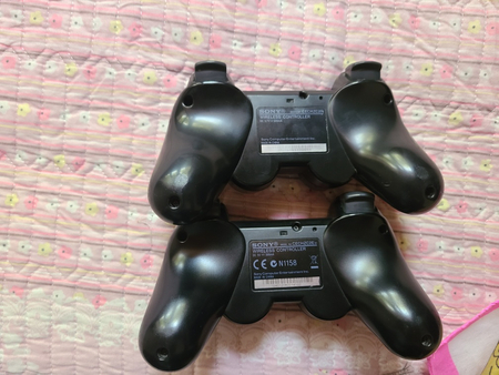 Ps3 slim 320gb sotiladi