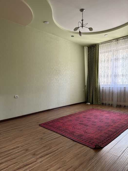 Срочно сдаётся кв 3/2/4 Массив феруза
