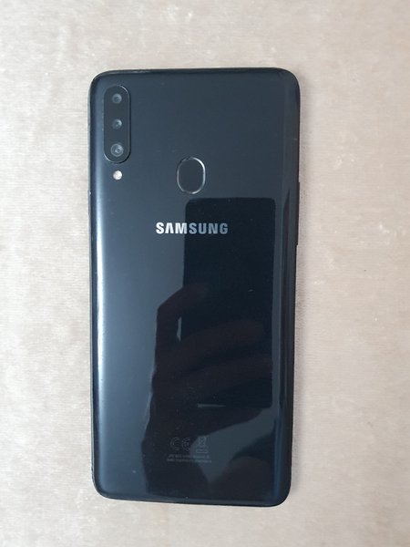 Srochna sotiladi Samsung Galaxy A20S 32Gb Black rang  Original Veitnam