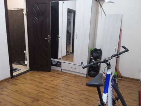 Аренда Новостройка иззат 1 ком 1 этаж