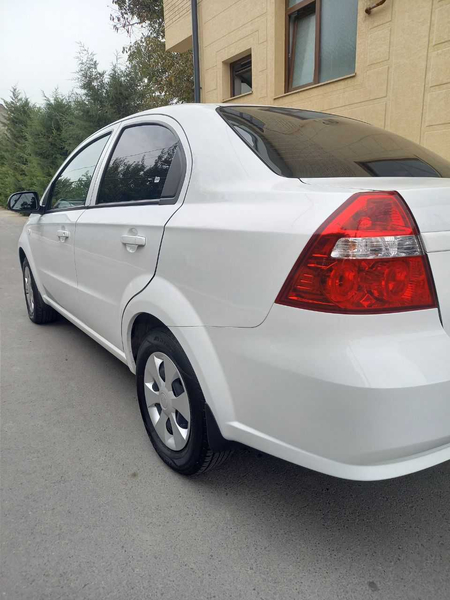 Nexia 3 2020 mexanika oq