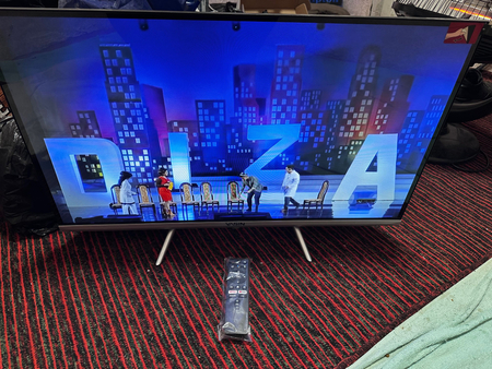 Yasin Smart tv 32 inch 2023 model
