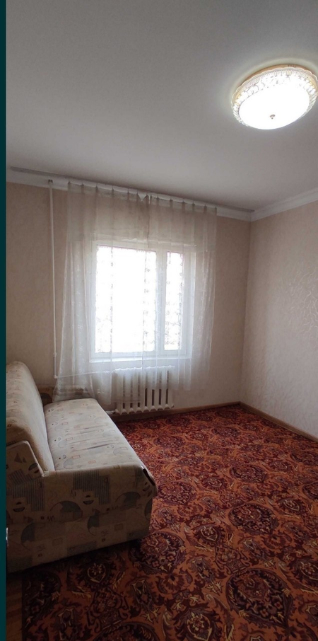 Срочно! Юнусабад 19 КВ 3 комната продается