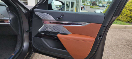 Электромобиль BMW i7 xDrive 60