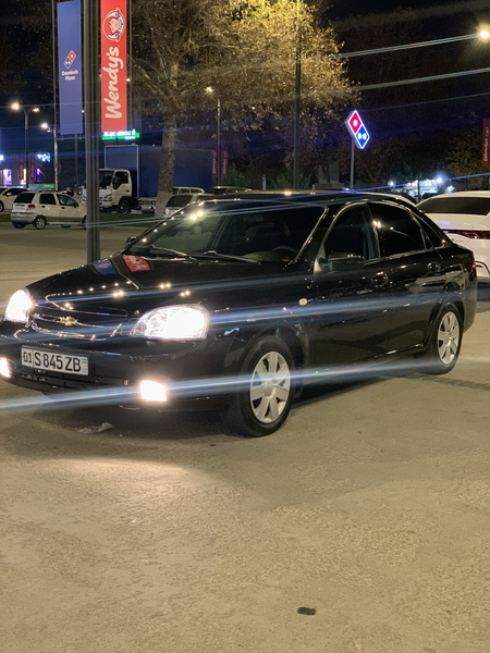 Lacetti sotiladi ideal holatda
