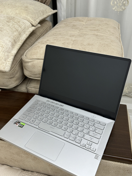 Игровой ноутбук ASUS ROG ZEPHYRUS G14