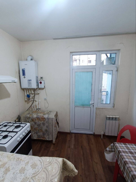 Продается 1ком. Чоштепа. Не торец.