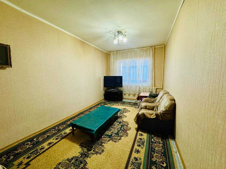 3 xonali 85m2 4-qavat.5 qavatli panelniy dom sotiladi.