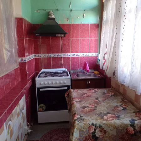 1хонага квартирант олинади 3киши