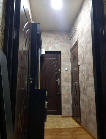 !Чиланзар 8 квартал 2 комната Срочно Продаётся