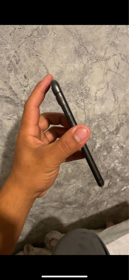 Iphone 11 64 gb 86 yomks